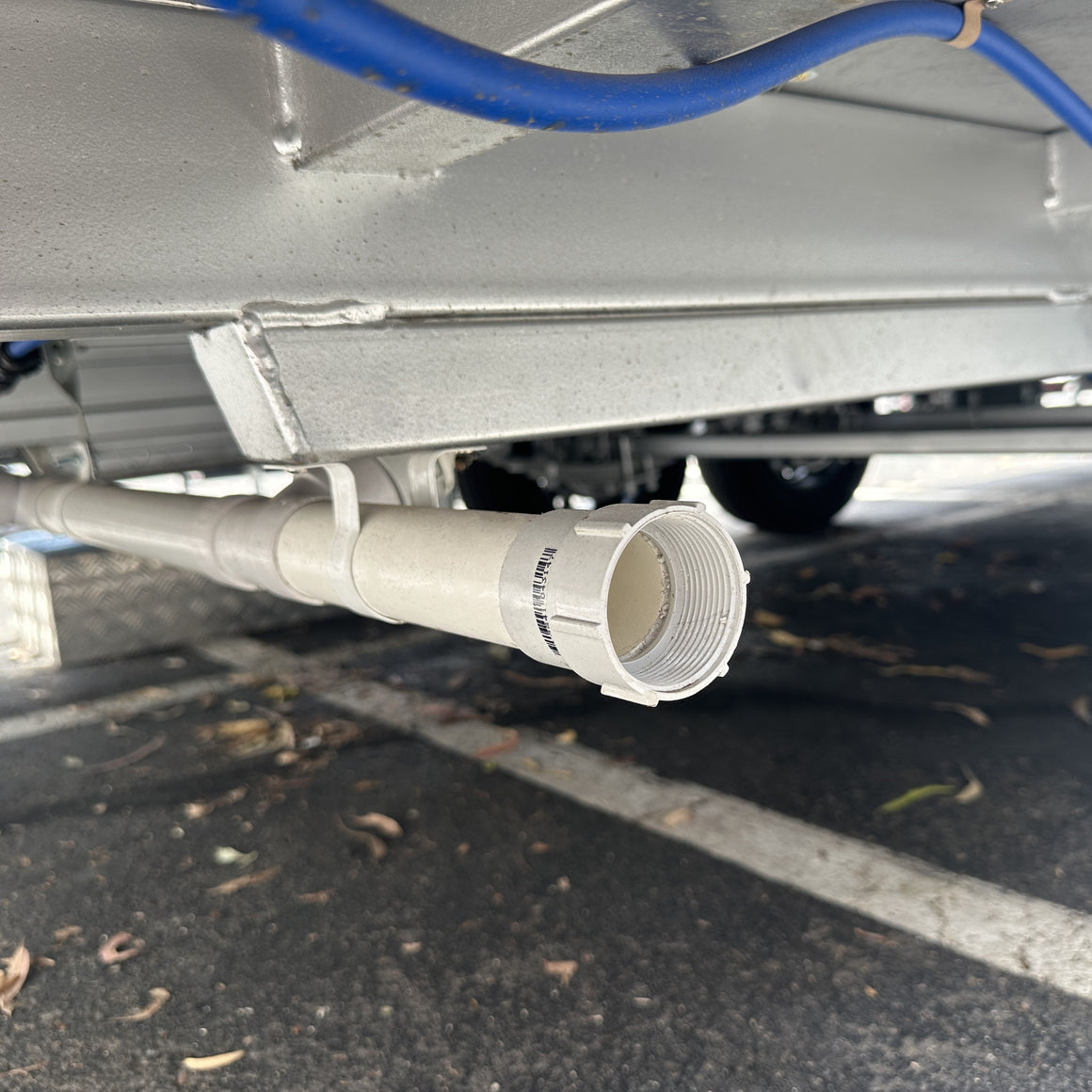 Sullage Hose for Campers, Caravans & Motor Homes | Flat Out